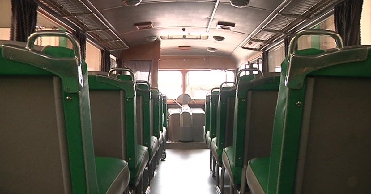Oldtimerbus in Riesa restauriert | Riesa TV
