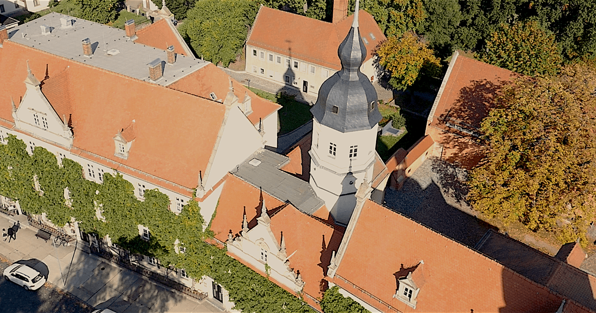 Geführt durch Riesas Rathaus | Riesa TV