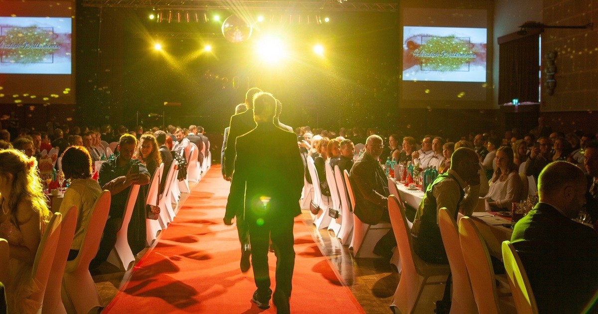 BA Riesa exmatrikuliert über 100 Studenten | Riesa TV